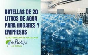 Botellas de agua grandes
